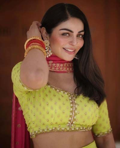 Neeru Bajwa’s natal birth chart, kundli, horoscope, astrology forecast ...